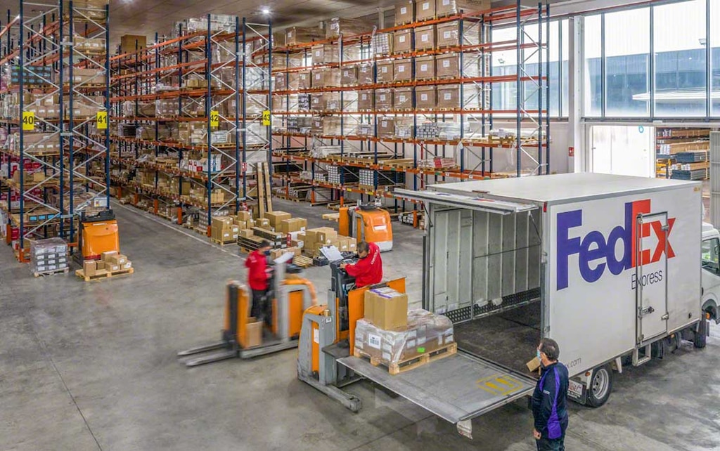 Le flux logistique : améliorez votre chaîne logistique - Mecalux.fr