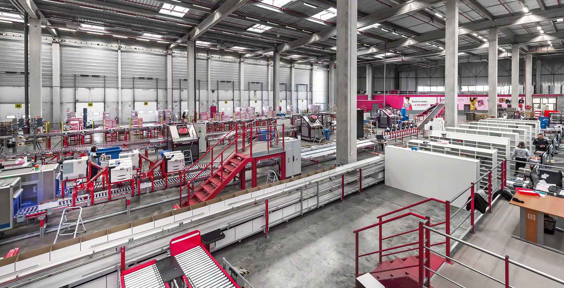 Préparation de commandes - Mecalux.fr